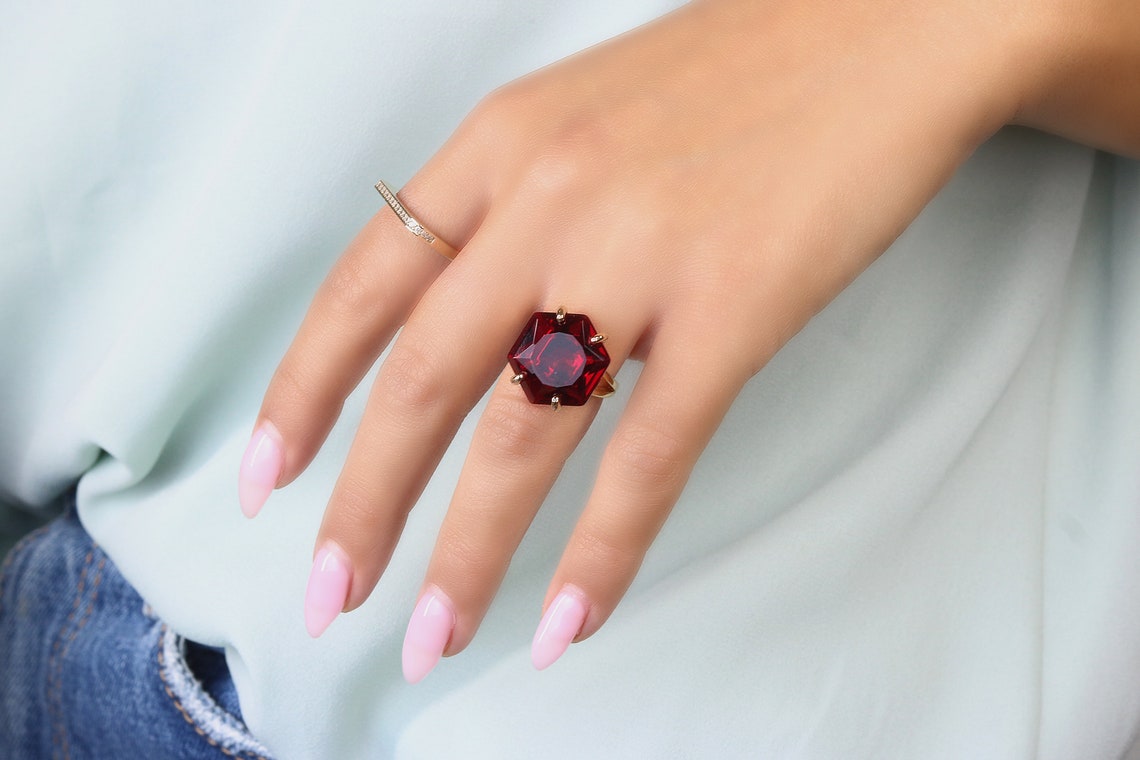 18k Rose Gold Gemstone Ring 18k Garnet Ring Deep Red Stone - Etsy