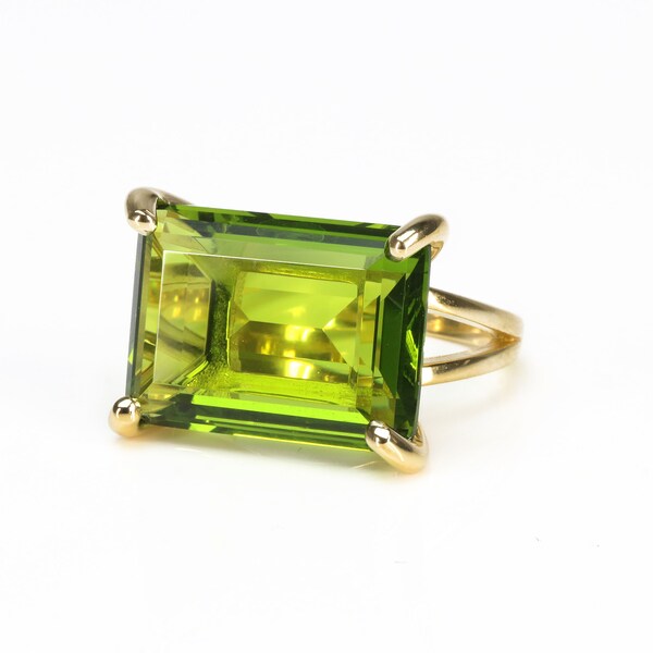 Gold Peridot Ring - Etsy
