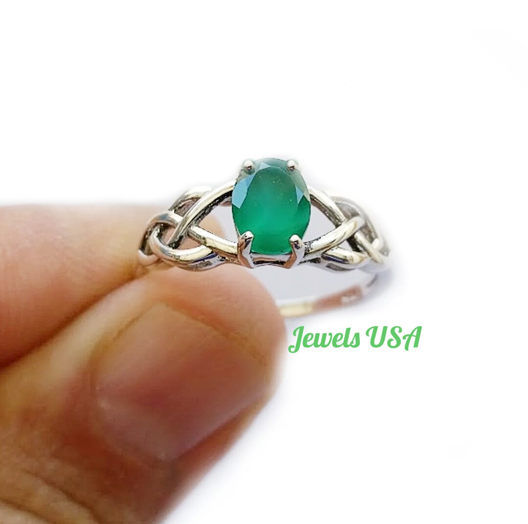 Celtic Knot Engagement Ring, Simulated Emerald Celtic Ring, Celtic ...