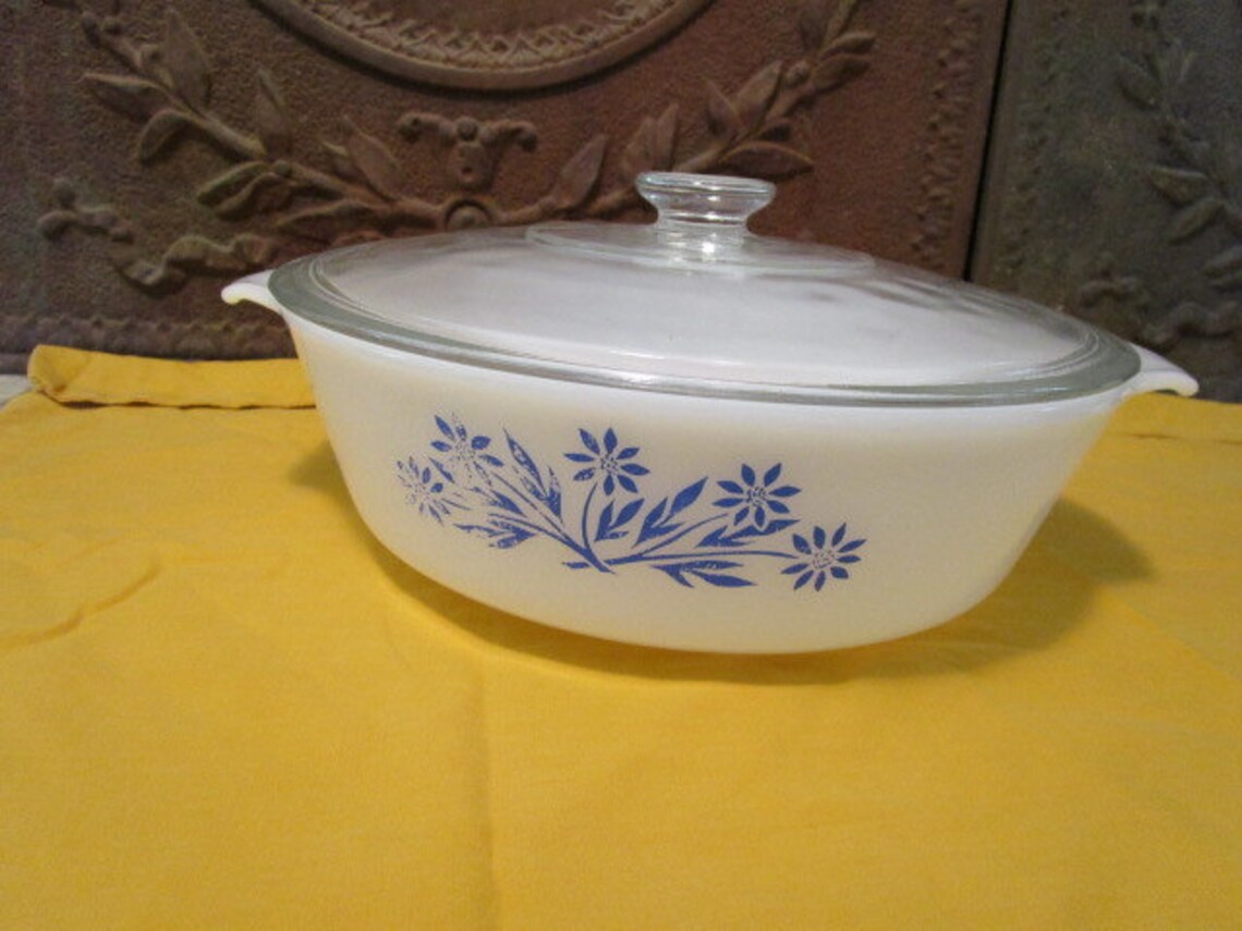 Vintage, Milk Glass,' Fire King', Ovenware, 2 QT. Baking Dish With Lid ...