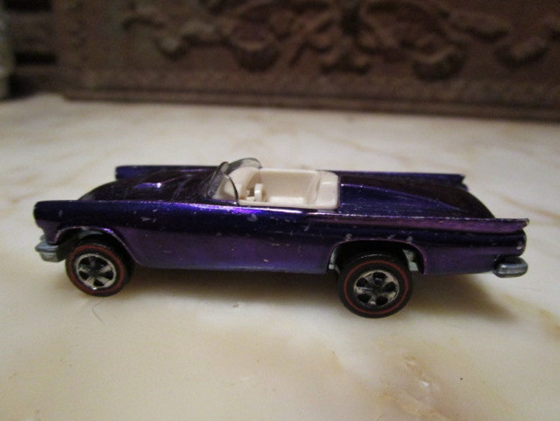 Vintage 1968 Hotwheels Custom 57 T Bird Purple With Red Line Tires