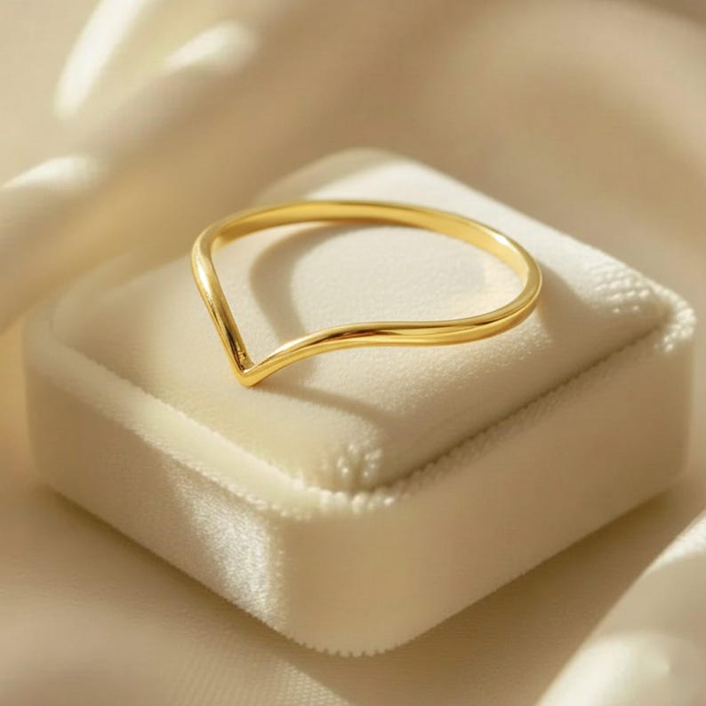 14k Solid Gold 1mm V Shaped Thin Wedding Band Minimalist Wedding Ring ...
