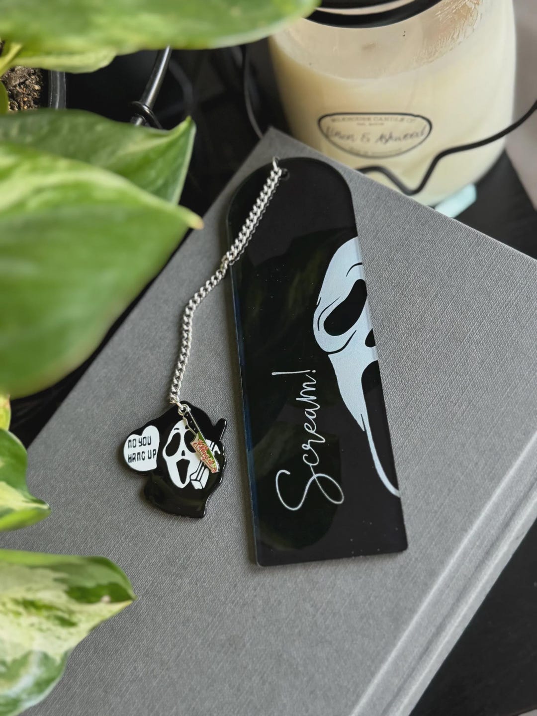 Ghost Face | Horror Movie Inspired | Acrylic & Chain Bookmark - Etsy