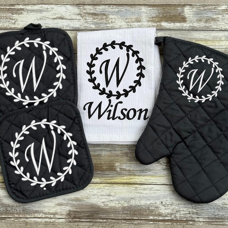Monogram Oven Mitt Towel - Etsy