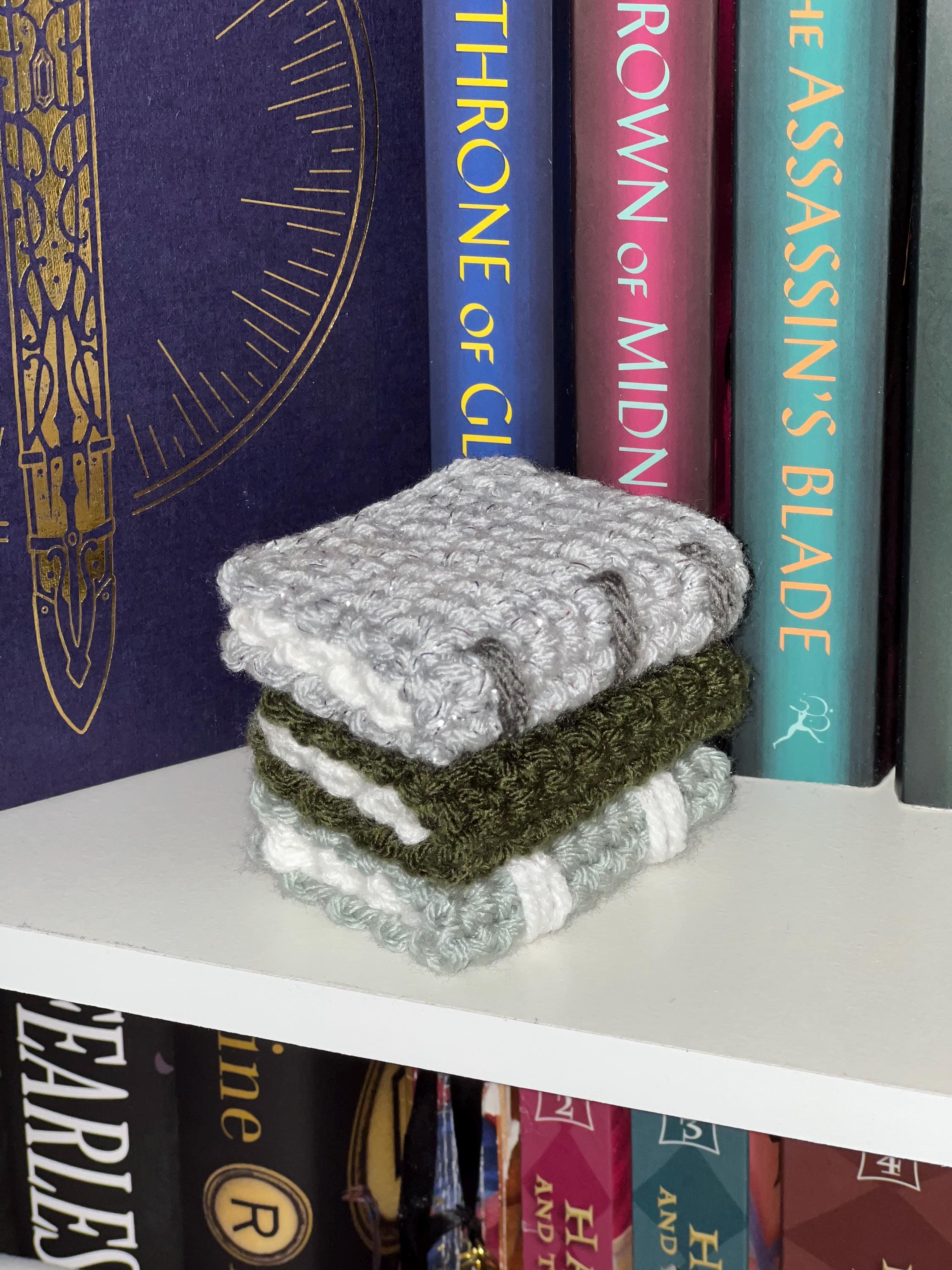 Mini Crochet Book Pattern PDF, Amigurumi Closed Stackable Books, Easy ...