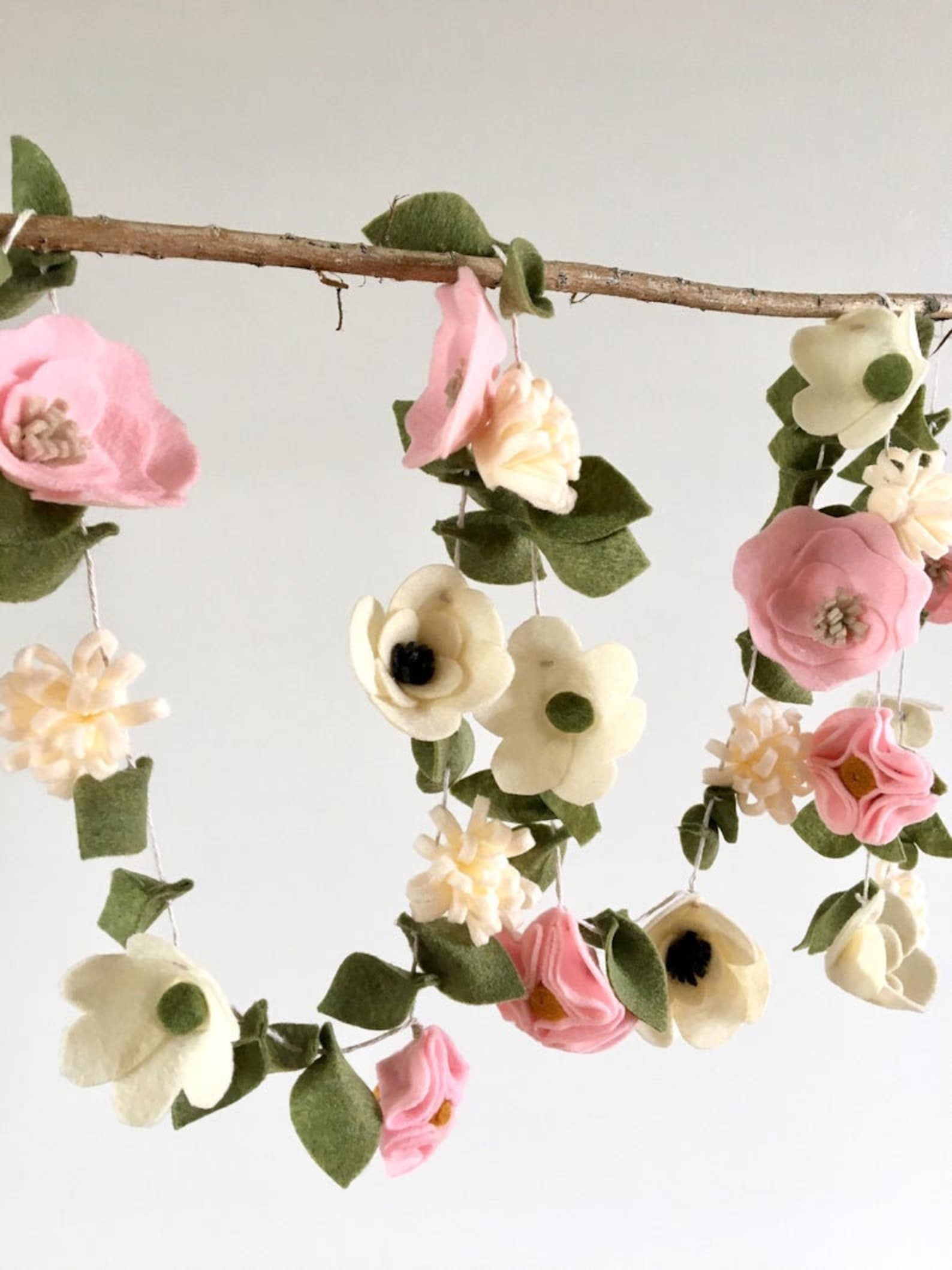 Felt Floral Flower Garland // Spring Decor // Nursery // - Etsy