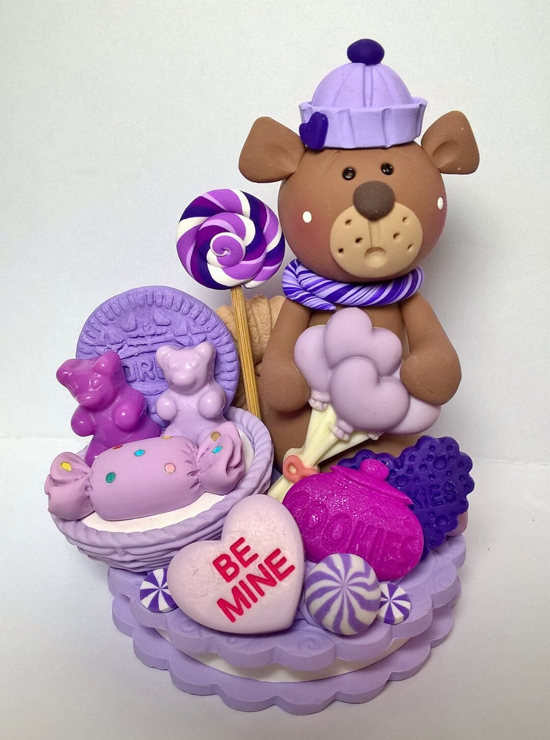 Sweet Treats Bear on Creamed Filled Cookie Gummy Bears, Hearts ...