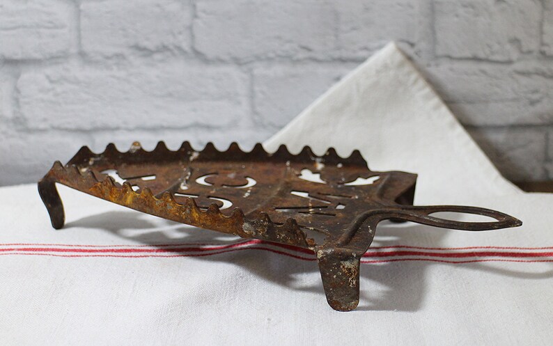 Vintage Iron Trivet Antique Sad Iron Stand Cast Iron Stand - Etsy