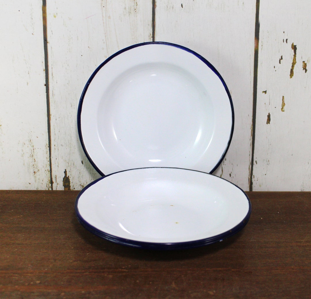 4 Vintage Enamel Plates, White Enamel With Black Rim Enamelware Plates ...
