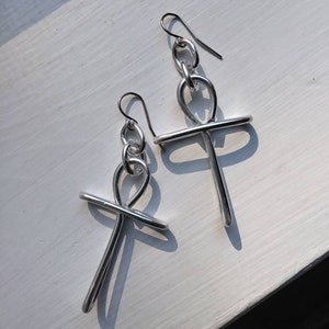 Mini Ankh Earring in Gold or Silver Tone - Etsy