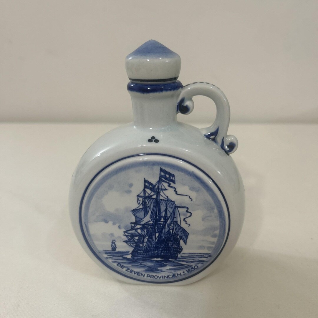 Tacline Blue Delft Jug With Stopper De Zeven Provincien 1650 Ship ...