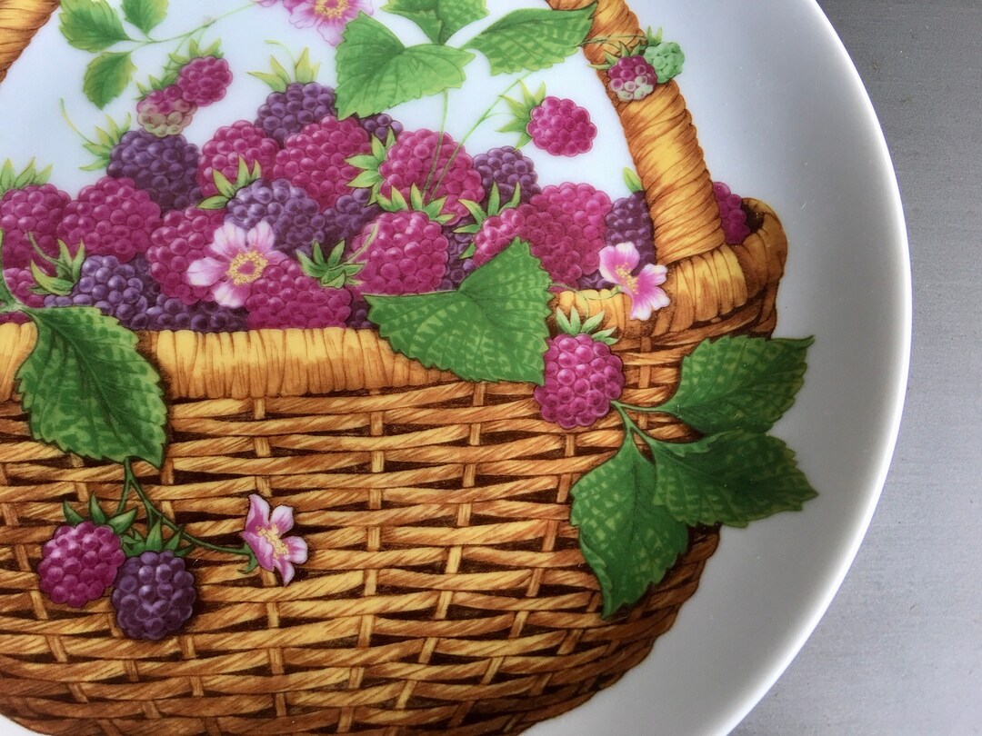 Avon Collector Plate, Vintage Avon Plate, Blackberry Plate - Etsy