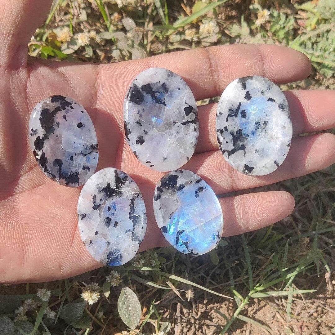 Rainbow Moonstone Worry Stone – Natural Healing Crystal for Anxiety ...