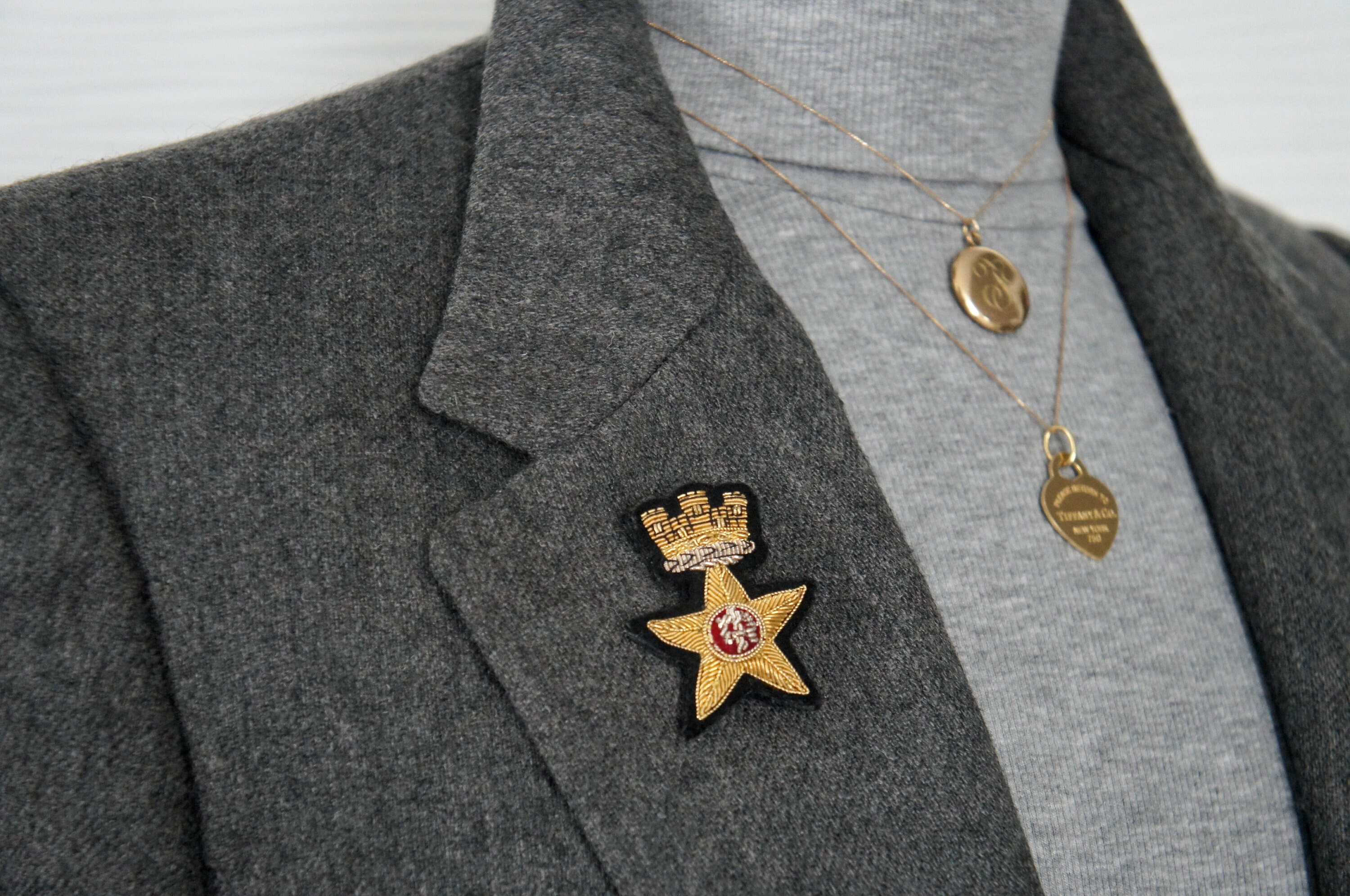 Gold Star & Crown Bullion Pin, Gold Embroidered Bullion Crest Patch ...