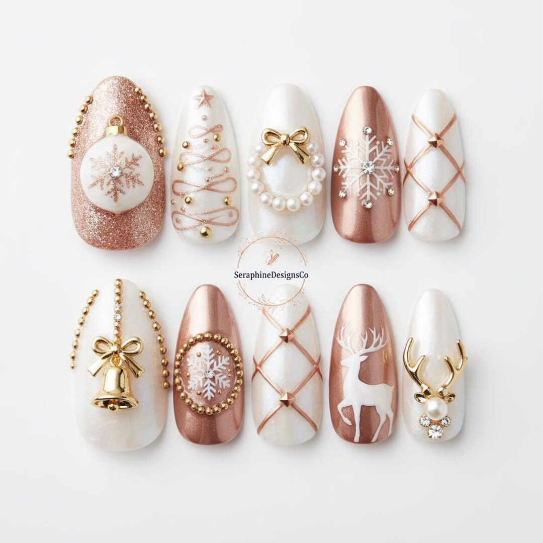 Festive Reindeer & Laurel Wreath Press-on Nails: Medium Almond Shape ...