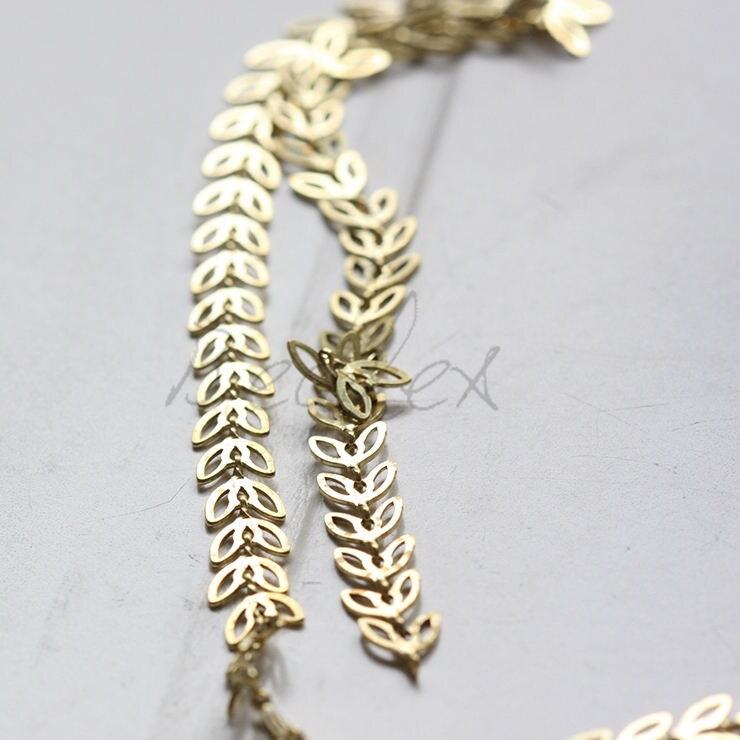 One Foot / Raw Brass / Brass Base / Leaf Chain / Chain (C3372) - Etsy