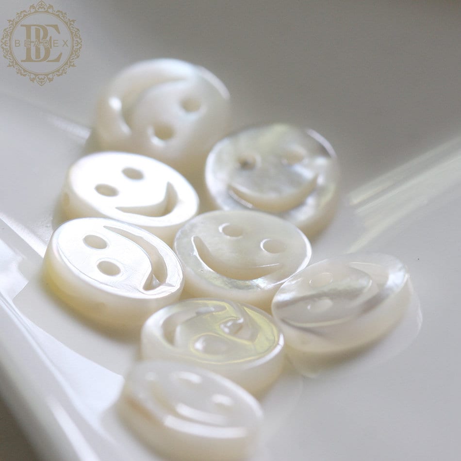 One Piece / Natural Shell / Charm / Top Drilled / Happy Face 10mm (S4B ...