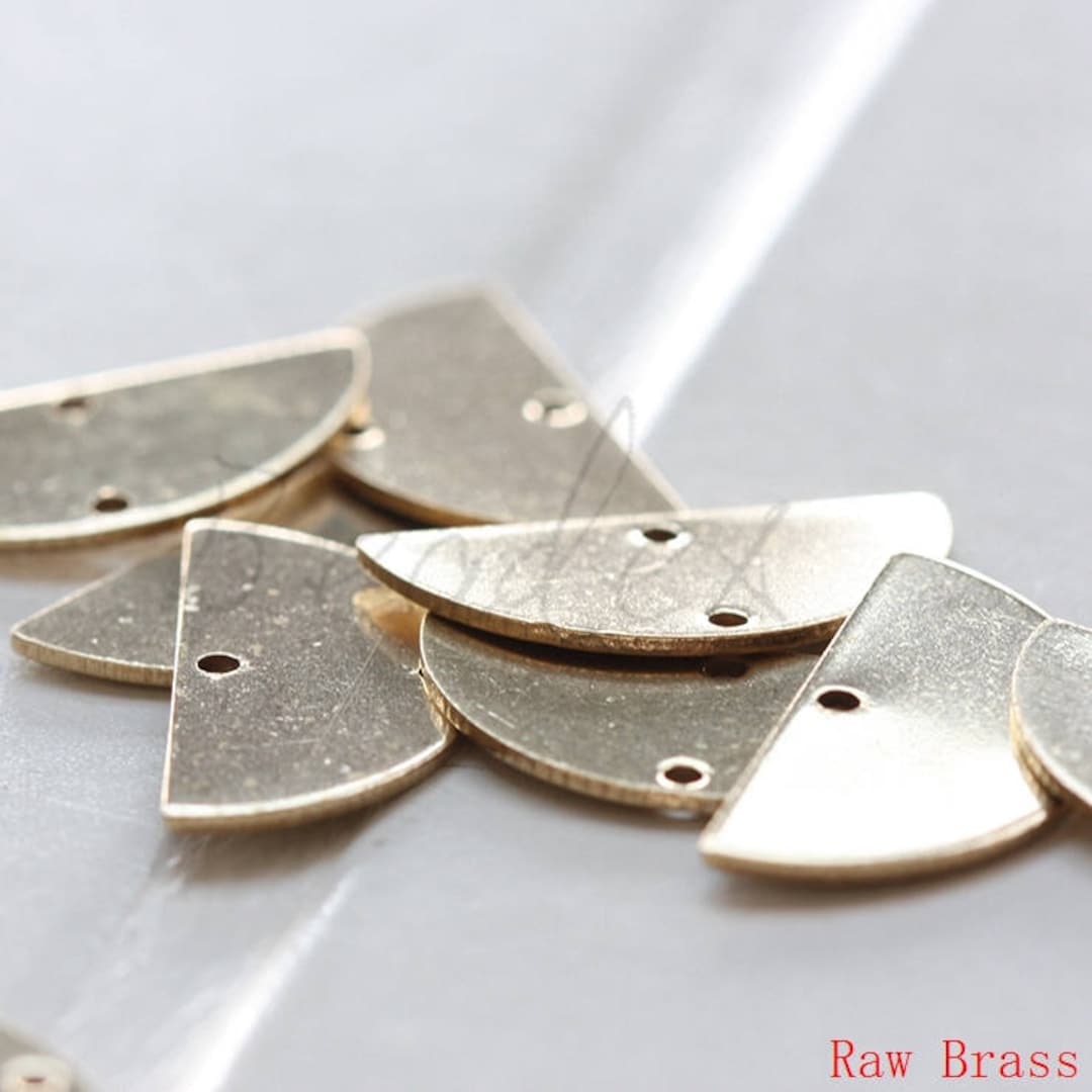 20 Pieces / Raw Brass / Brass Base / Charm / Crescent Link / Geometry ...