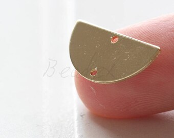 One Piece Premium Gold Plated Brass Base Round Charm - Etsy