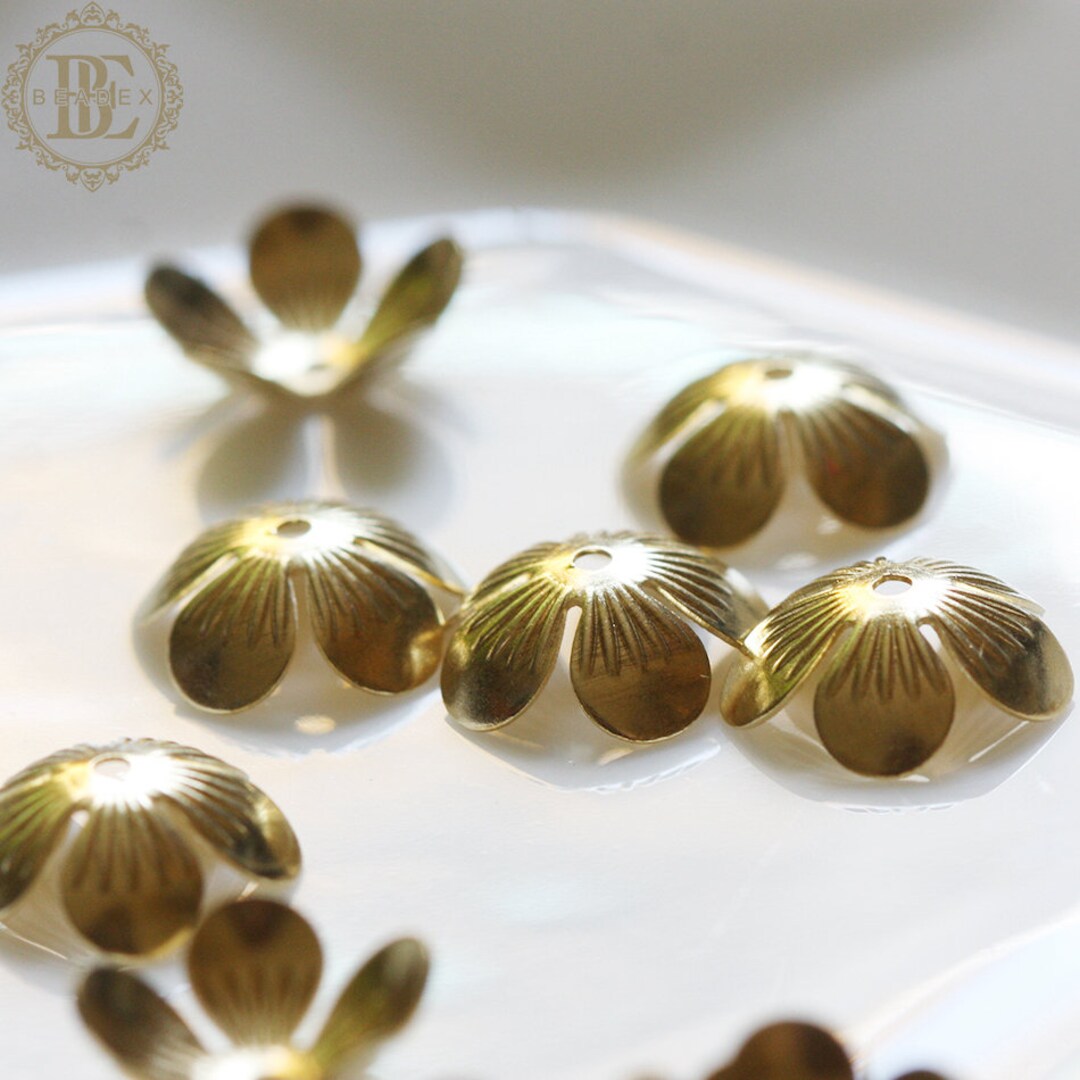 30 Pieces / Raw Brass / Flower / Bead Cap / Flower Cap / Cap (C4377) - Etsy