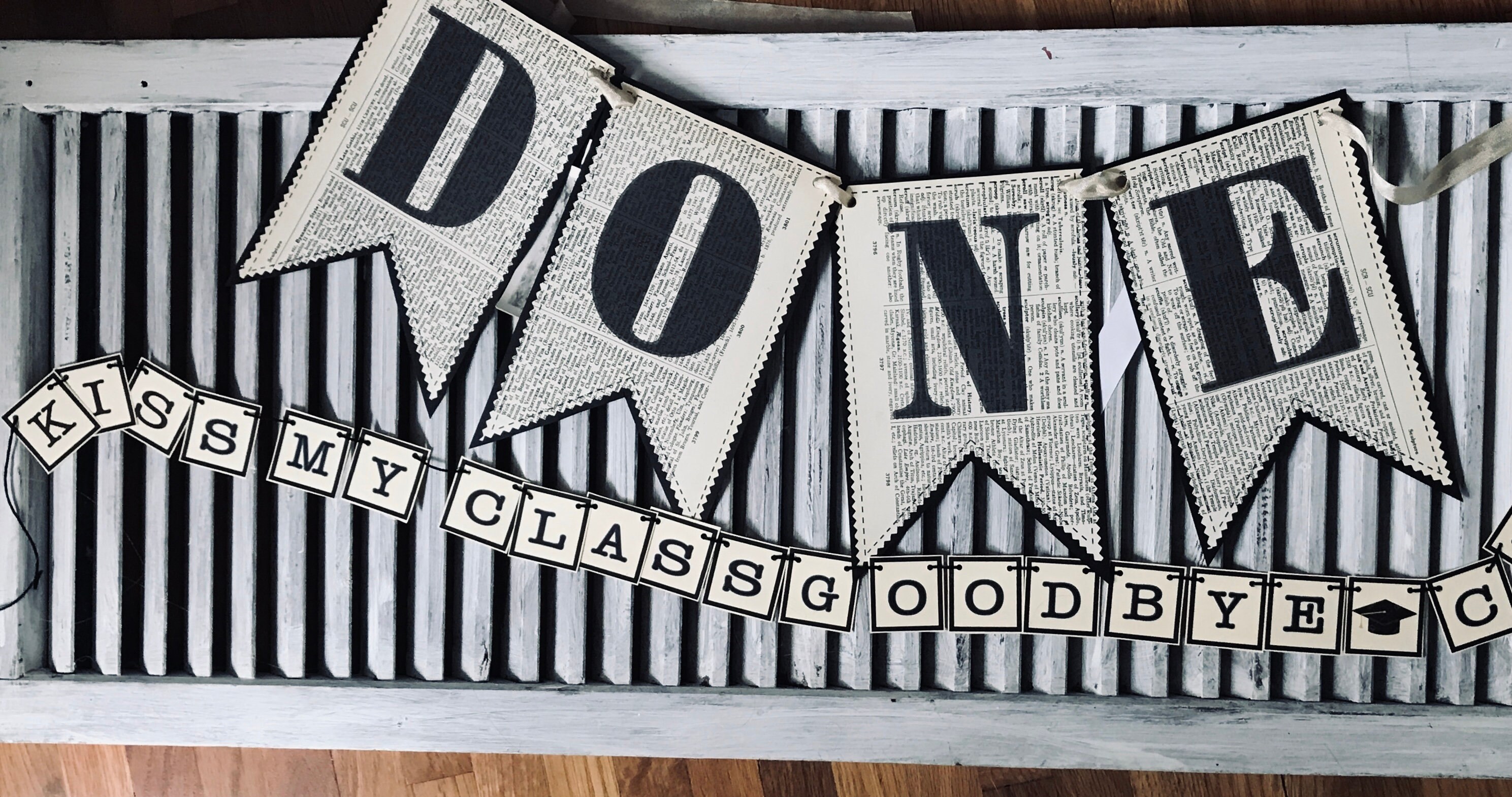 PRINTABLE Graduation Banner, Class of 2022 Bunting, Congratulations ...