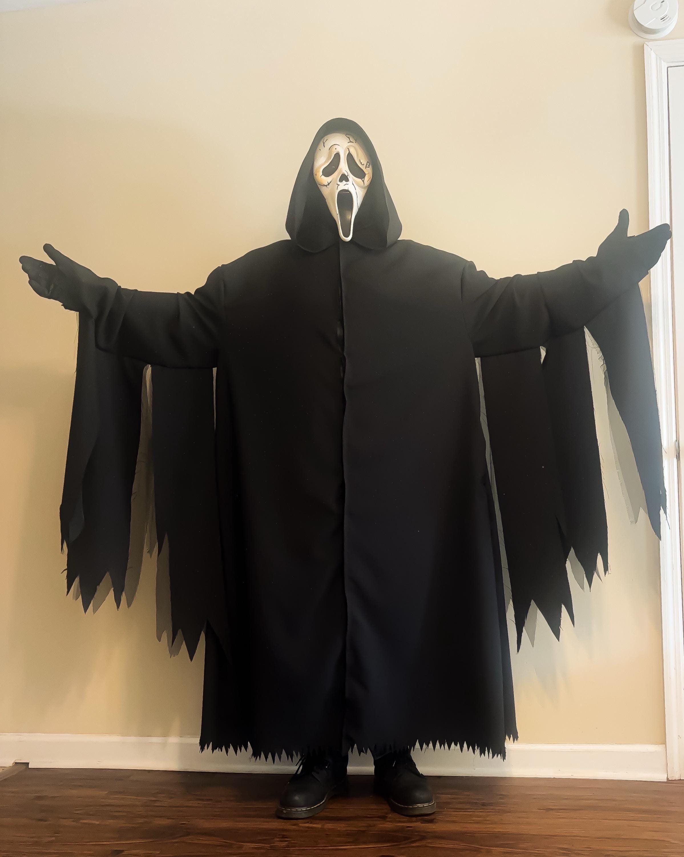 Scream VI Inspired Robe - Etsy