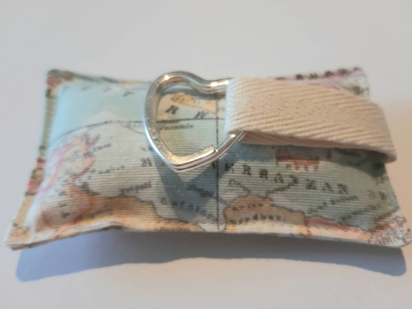 Map Key Fob Map Keychain World Map Keychain Heart Keychain | Etsy UK