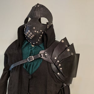 Road Warrior Pauldron Leather Battle Shoulder Armor LARP SCA ...