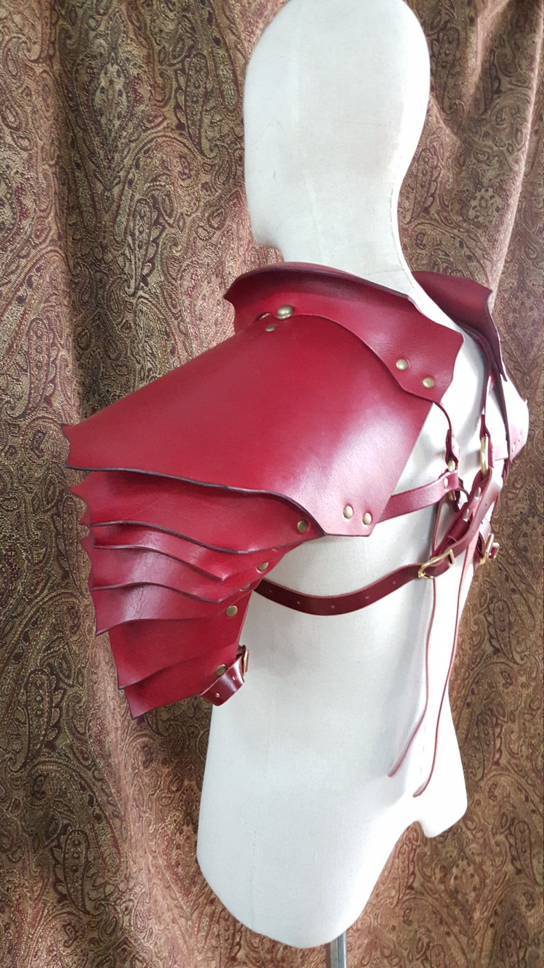 Large Pauldron/shoulder Armor - Etsy