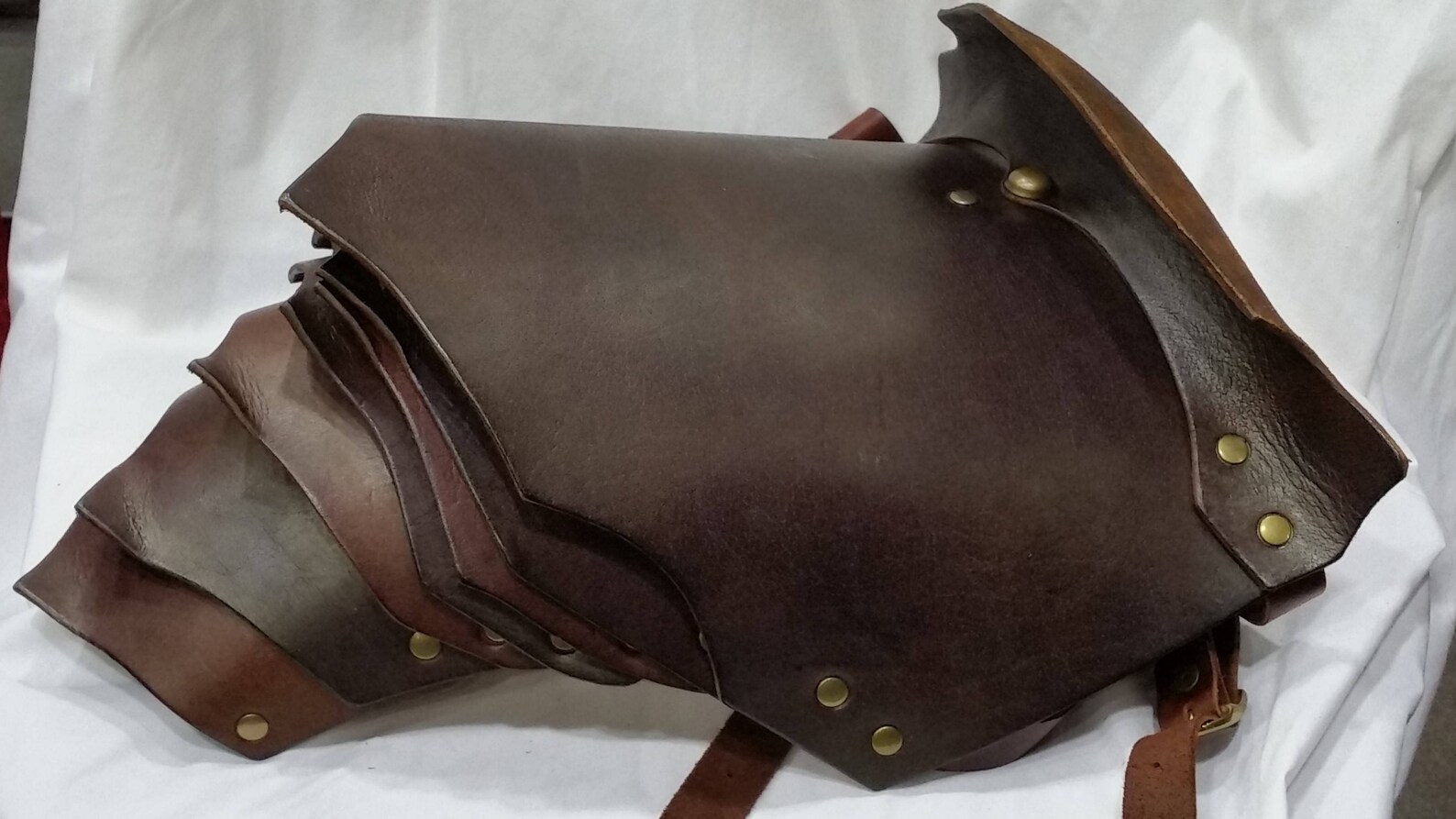 Large Pauldron/shoulder Armor - Etsy