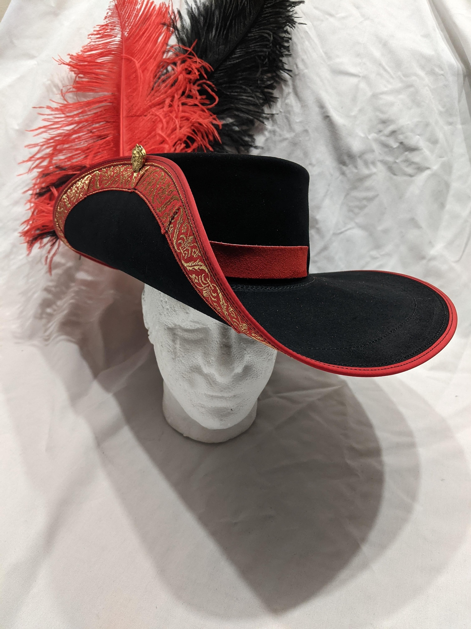 Fancy Wide Brim Leather Hat Red Black and Gold W/2 Large Feather Plumes ...