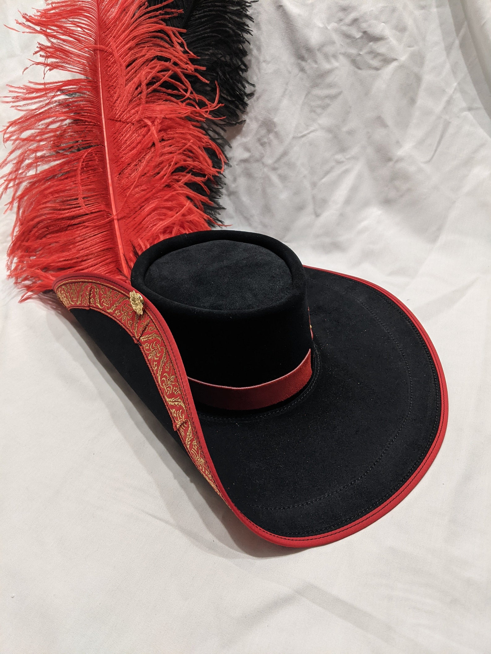 Fancy Wide Brim Leather Hat Red Black and Gold W/2 Large Feather Plumes ...