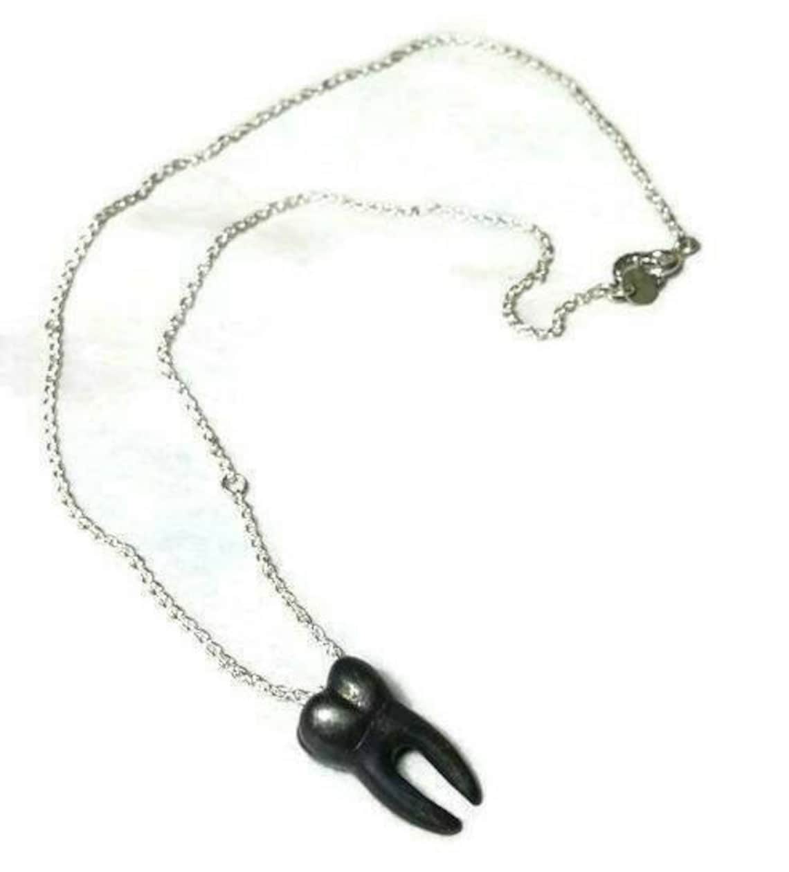 Wisdom Tooth Necklace. Silver and Oxide. - Etsy