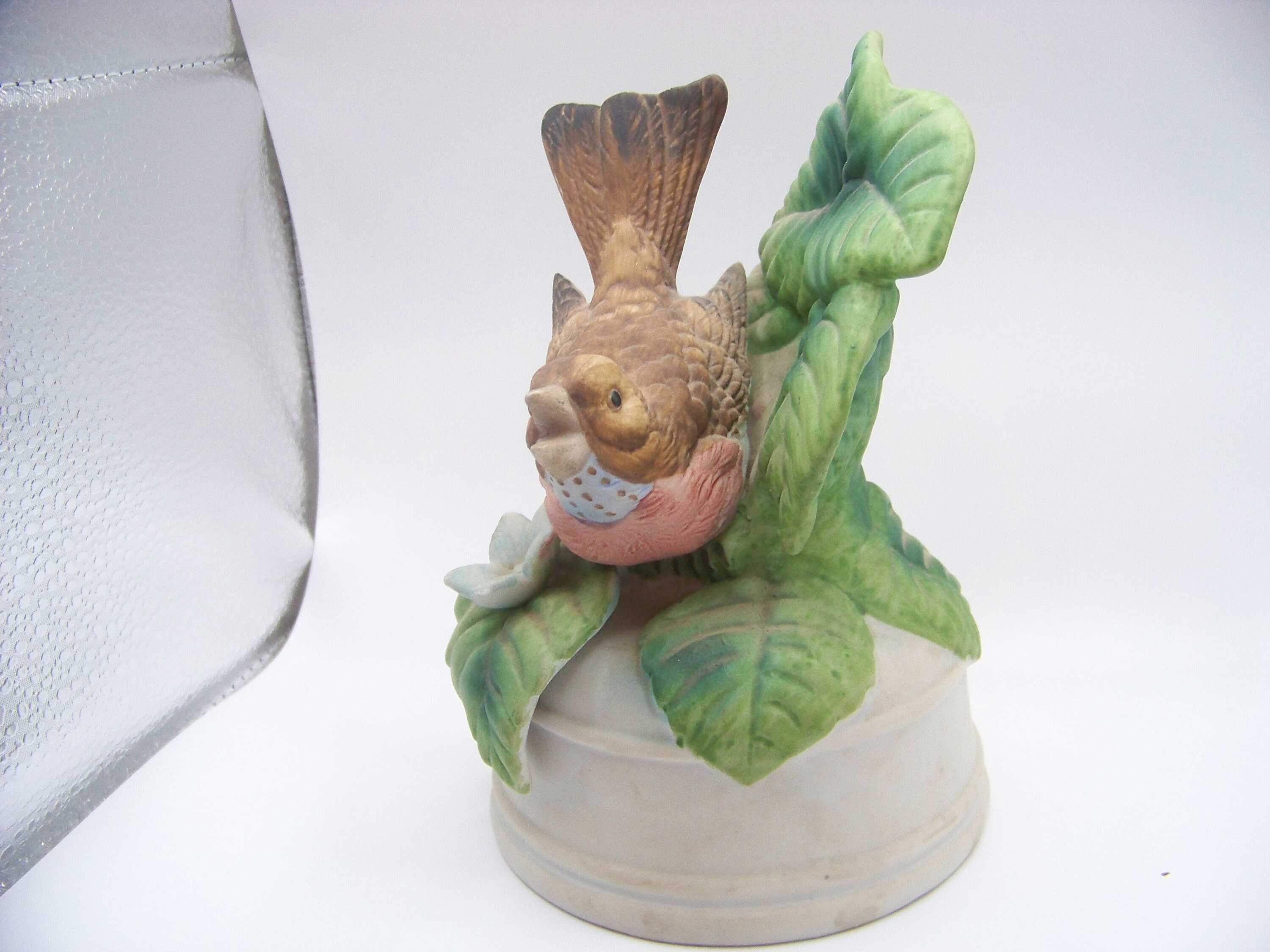 Vintage Mann Bird Figurine Music Box - Etsy