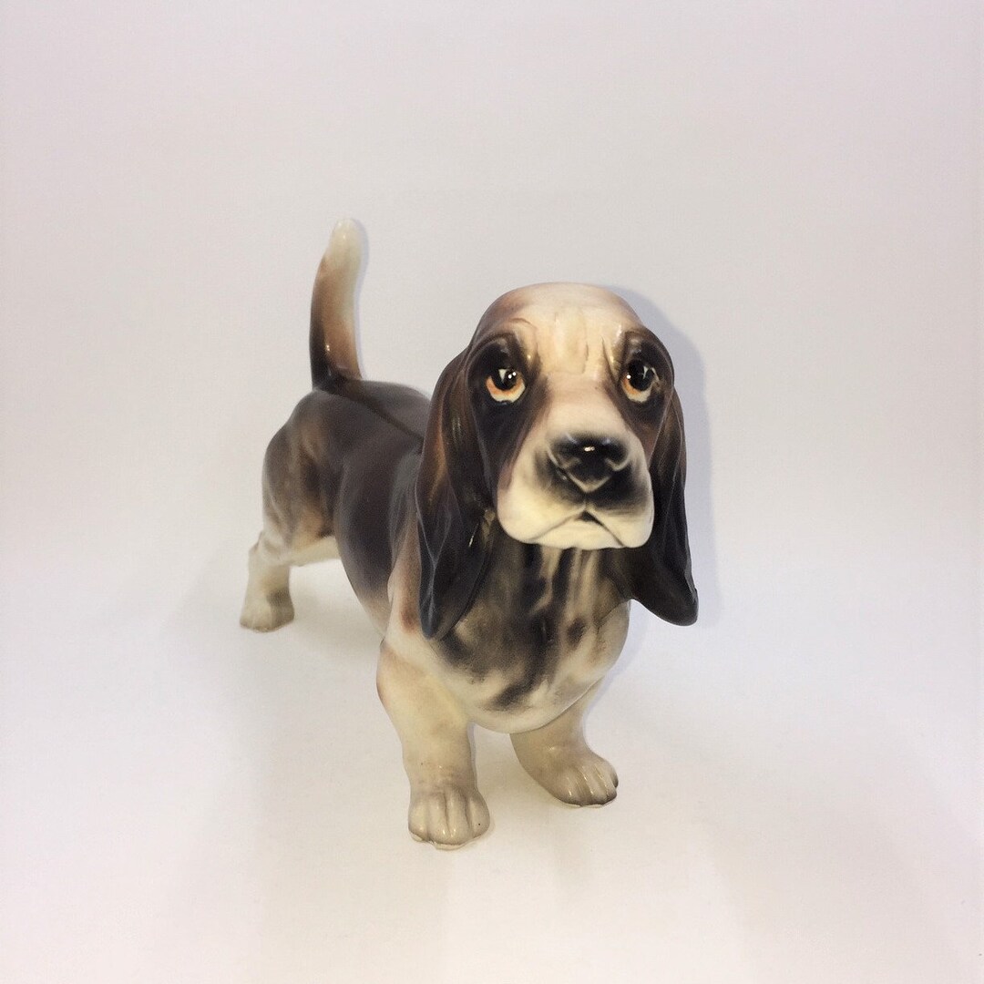 Basset Hound Dog Enesco Figurine - Etsy