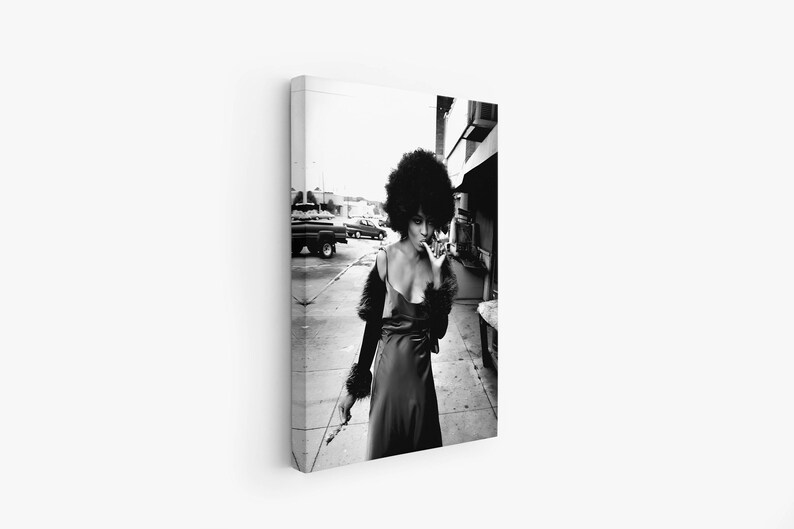 Diana Ross Rib Eating Photo Print, 1980s Music Icon Art, Retro Wall ...