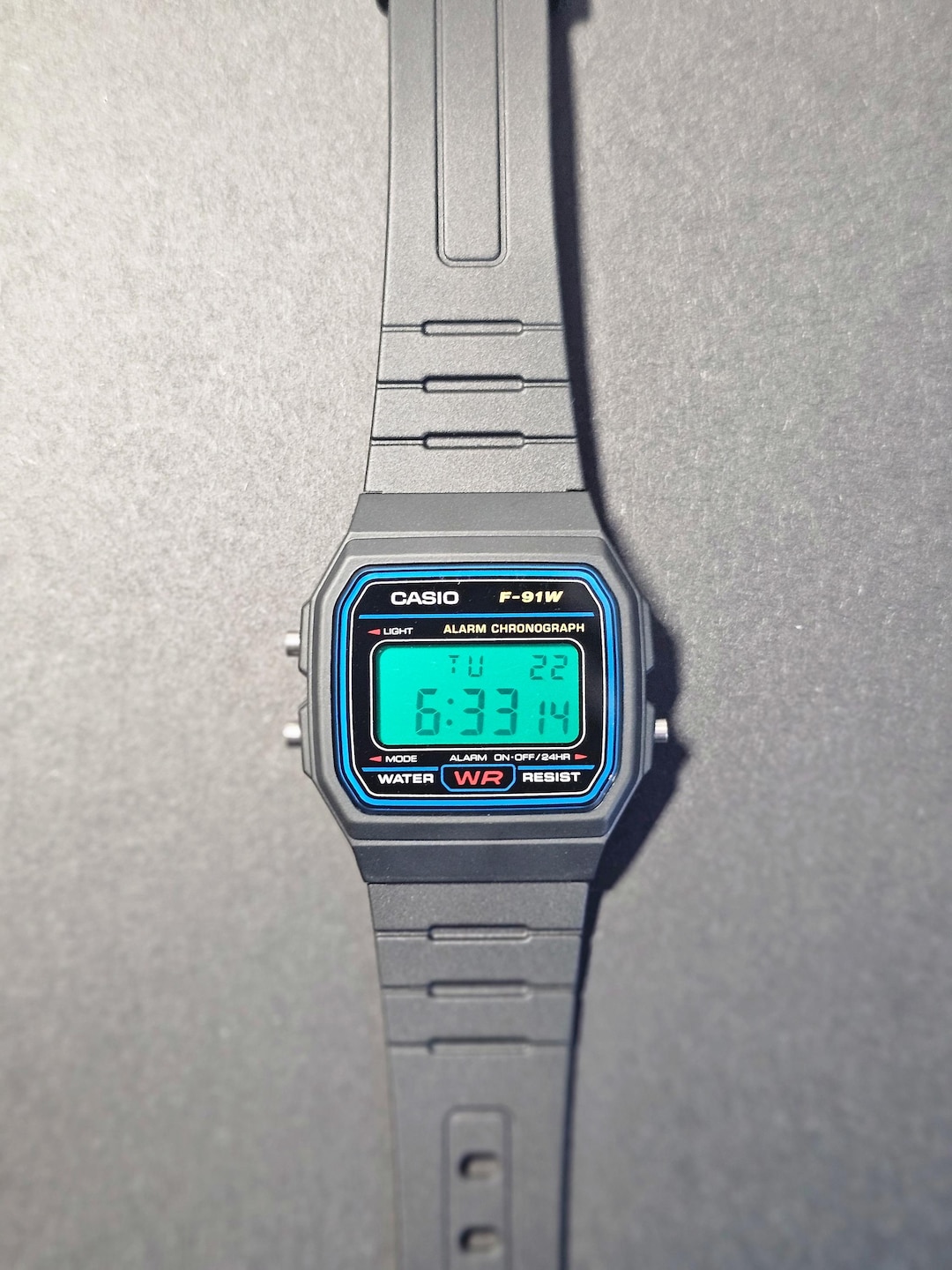 Custom Casio F91 Watch: Modified Color LCD - Retro Digital Wristwatch ...