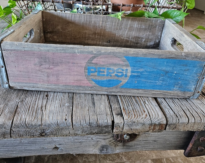 Wooden Ammo Crate/ Evans Classic/ Vintage Crate/ Deer Ammo Crate SALE ...