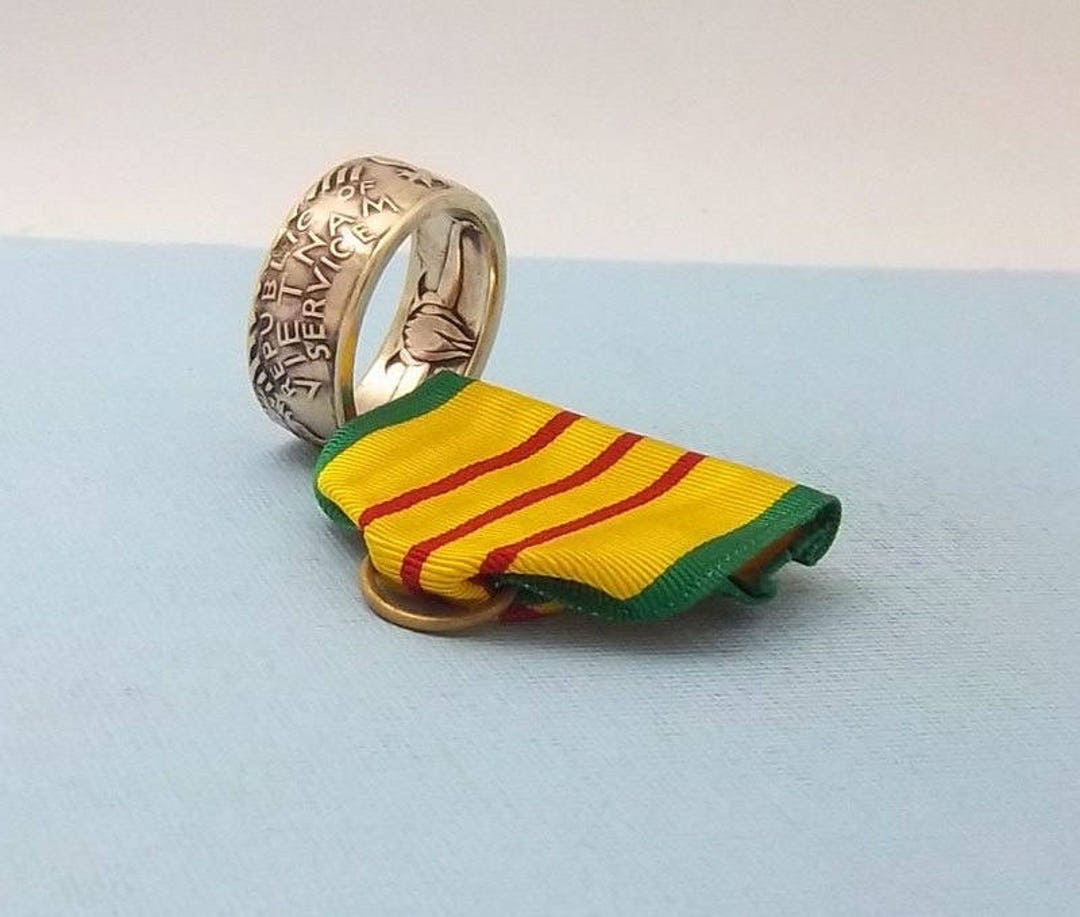 Unique Military Gift This is a Vietnam Service Medal Turned Into a Size ...
