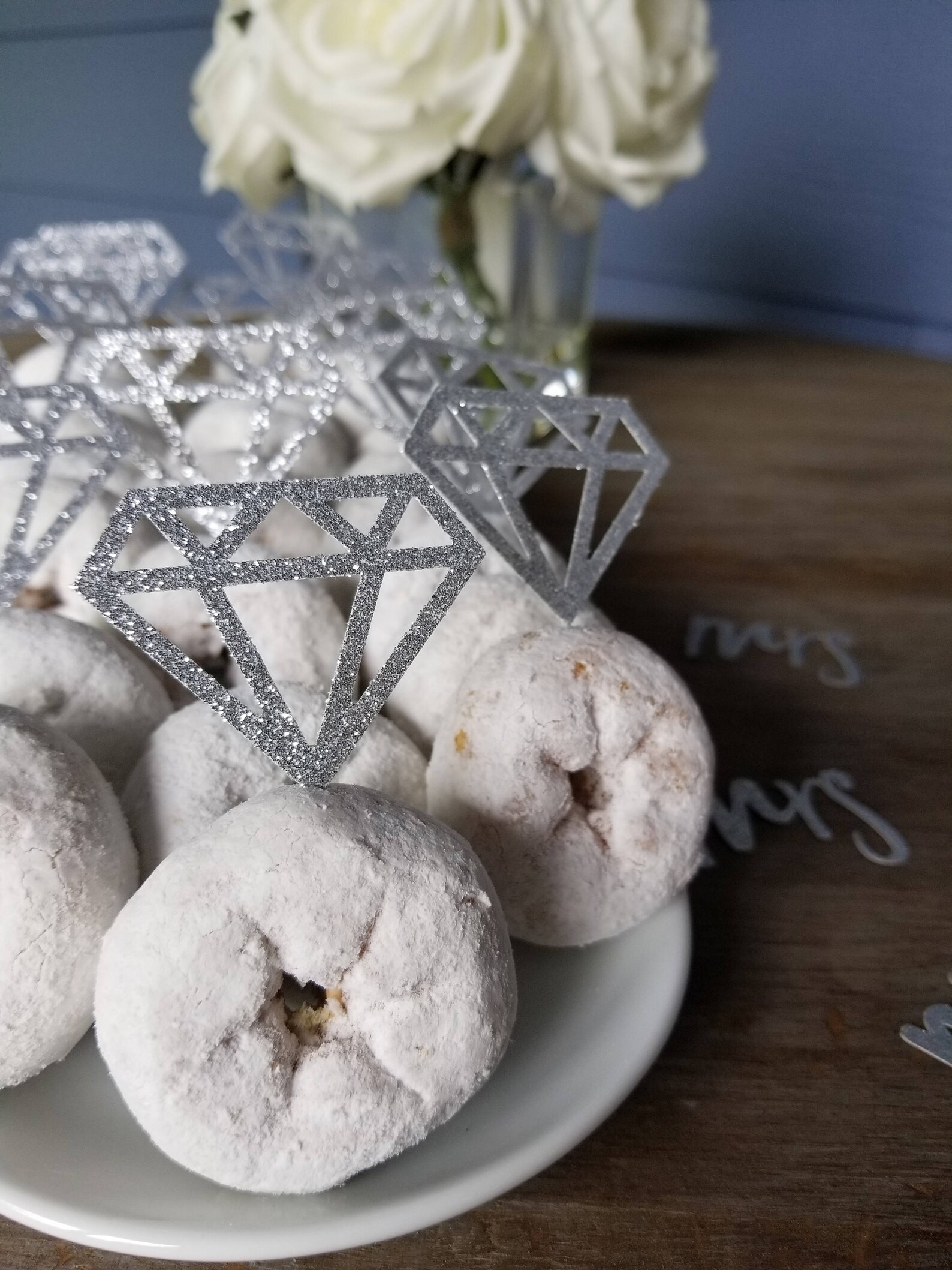 Diamond Donut Topper | Donut Favors, Diamond Donut Rings, Engagement ...