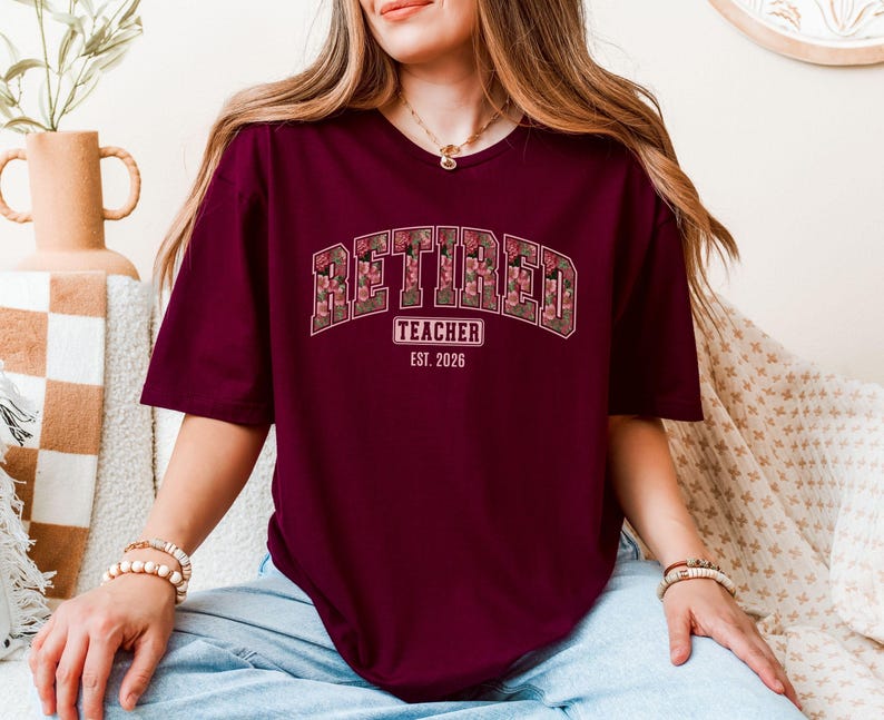 Floral Retired Teacher Est. 2026 Sweatshirt | Teacher Retirement Gift ...