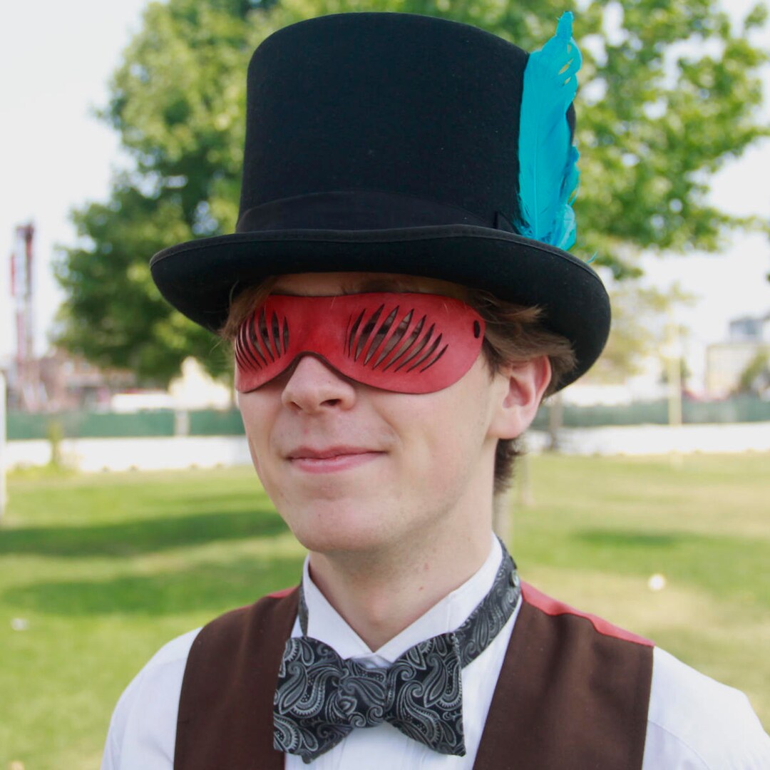 Caged Eyes Bandit Mask - Etsy