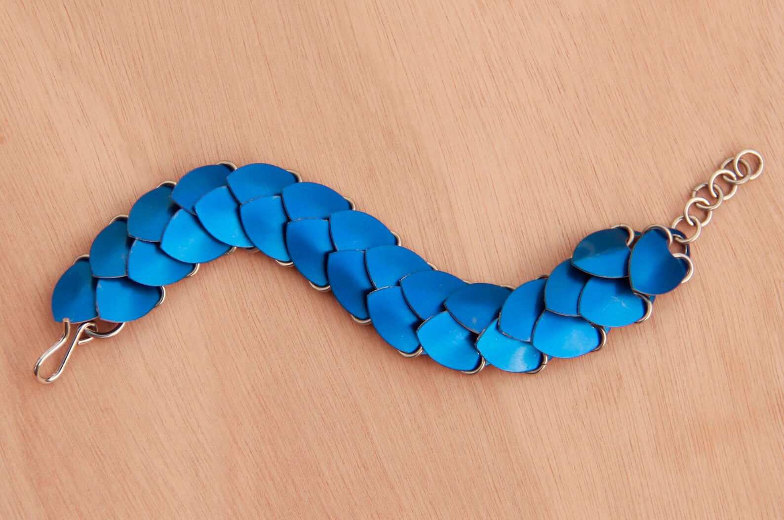 Custom Scale Maille Bracelet in Anodized Aluminum - Etsy