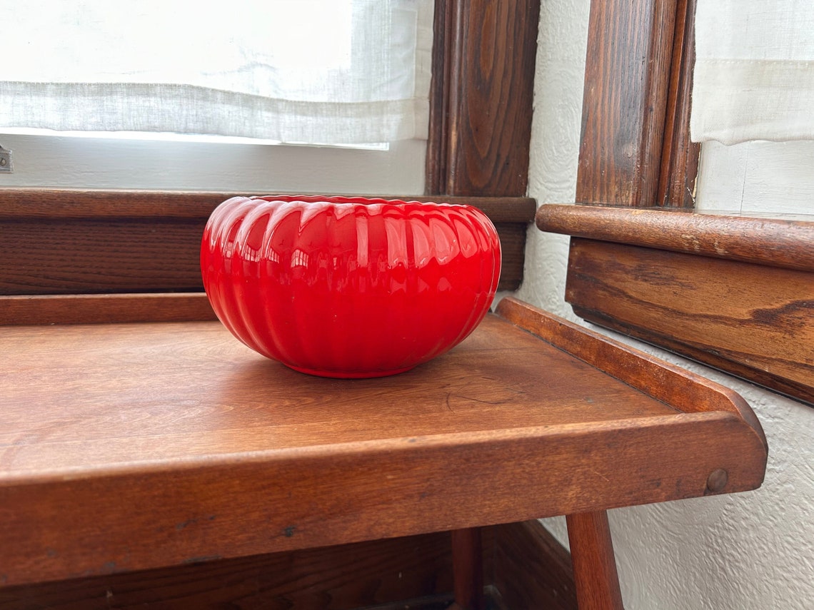 Vintage Cherry Red Ceramic Indoor House Planter - Etsy