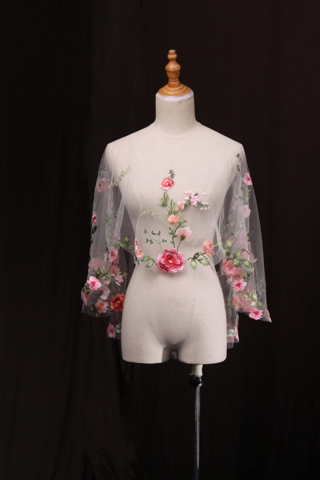 Finger-length Bridal Cape With Scalloped Edge. Boho Bridal Cape With ...
