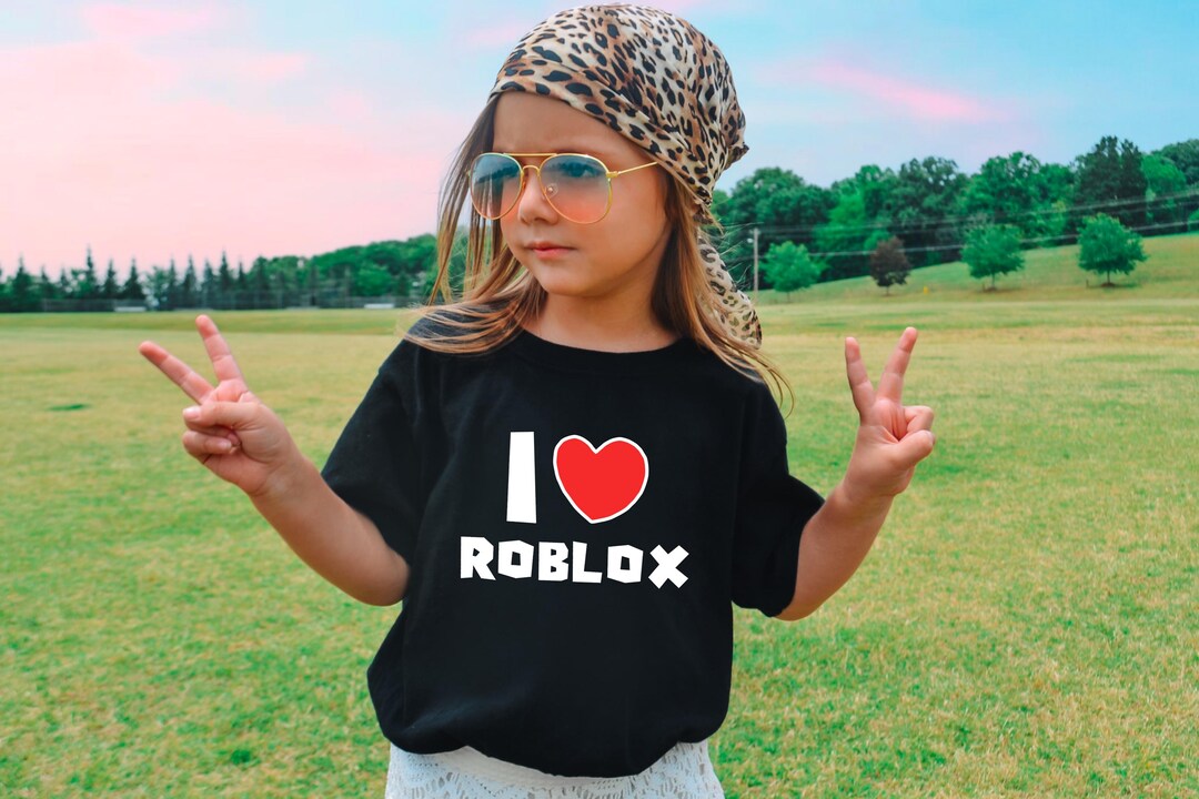 I Love Roblox Shirt | Roblox Lover Tee | Gamer Clothing - Etsy