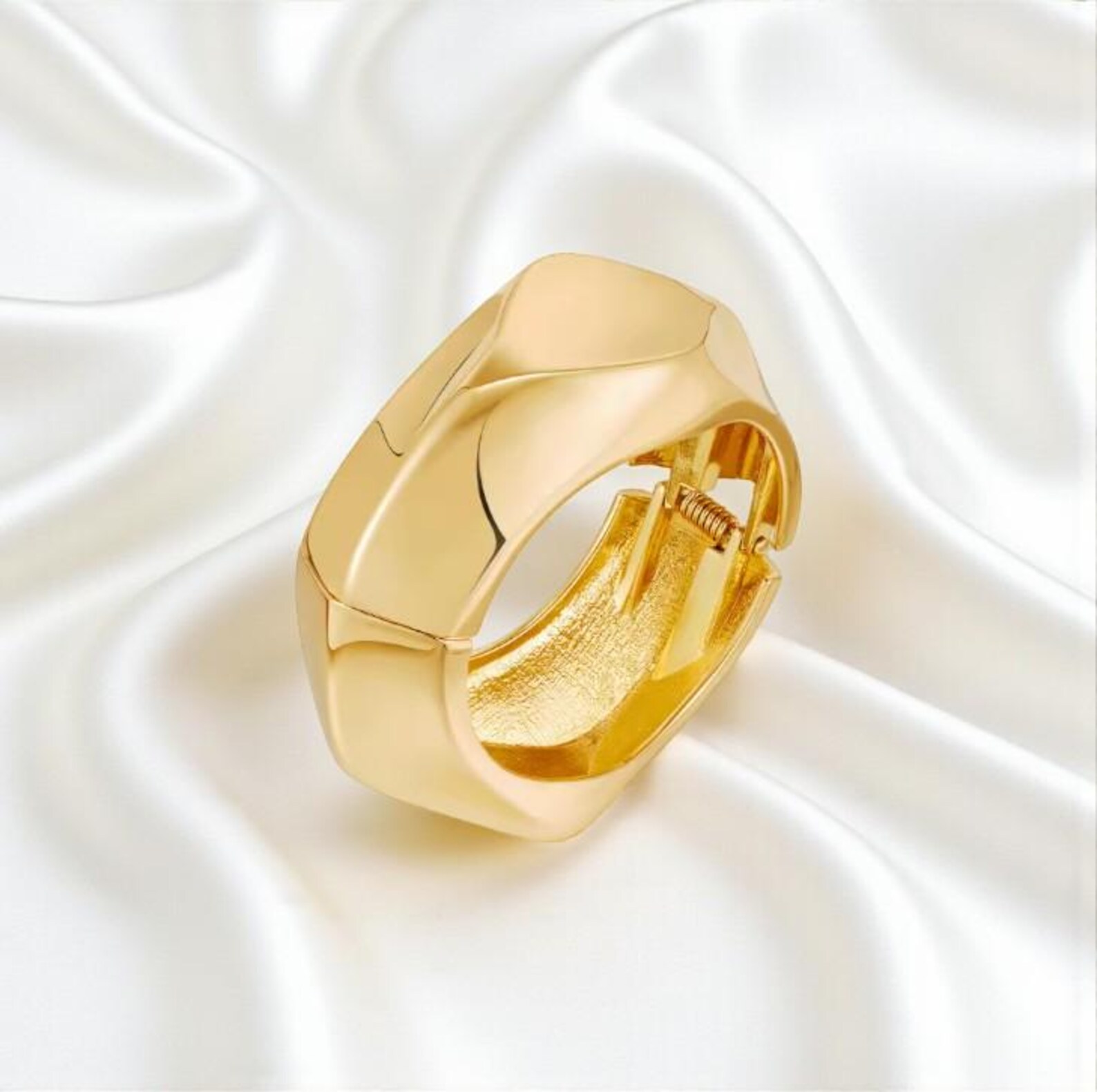 Geometric Metal Facet Bracelet, Modern Elegant Jewelry - Etsy