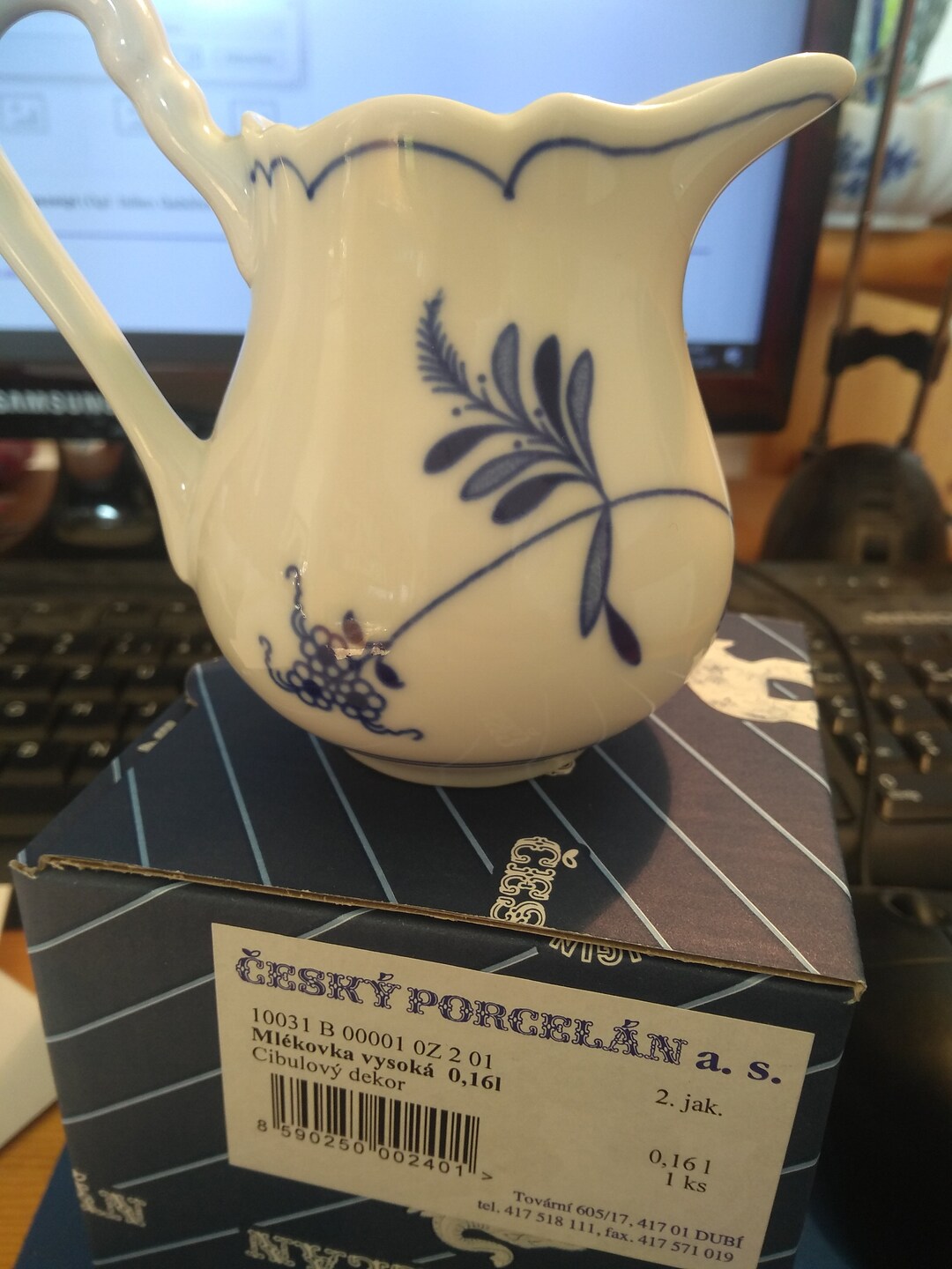 Zwiebelmuster Bohemia Original Blue Onion Pattern Porcelain Creamer 0 ...