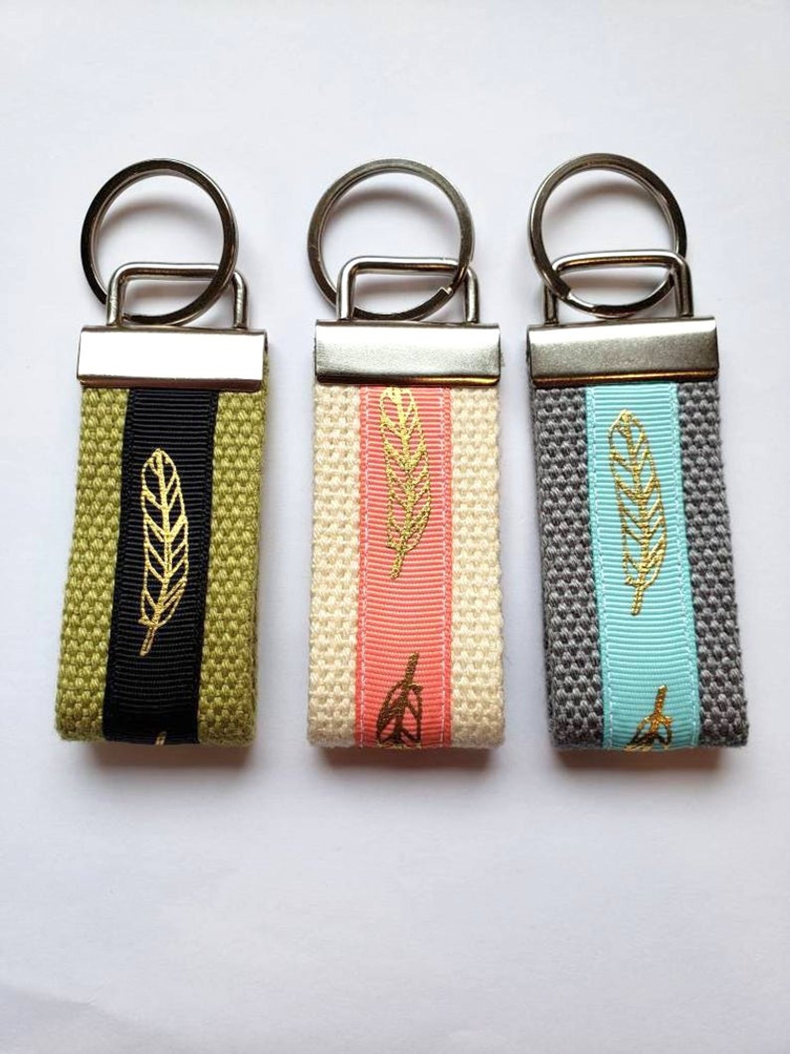 Pretty Mini KEY FOB Gold Feather Key Chain Gold Keychain - Etsy