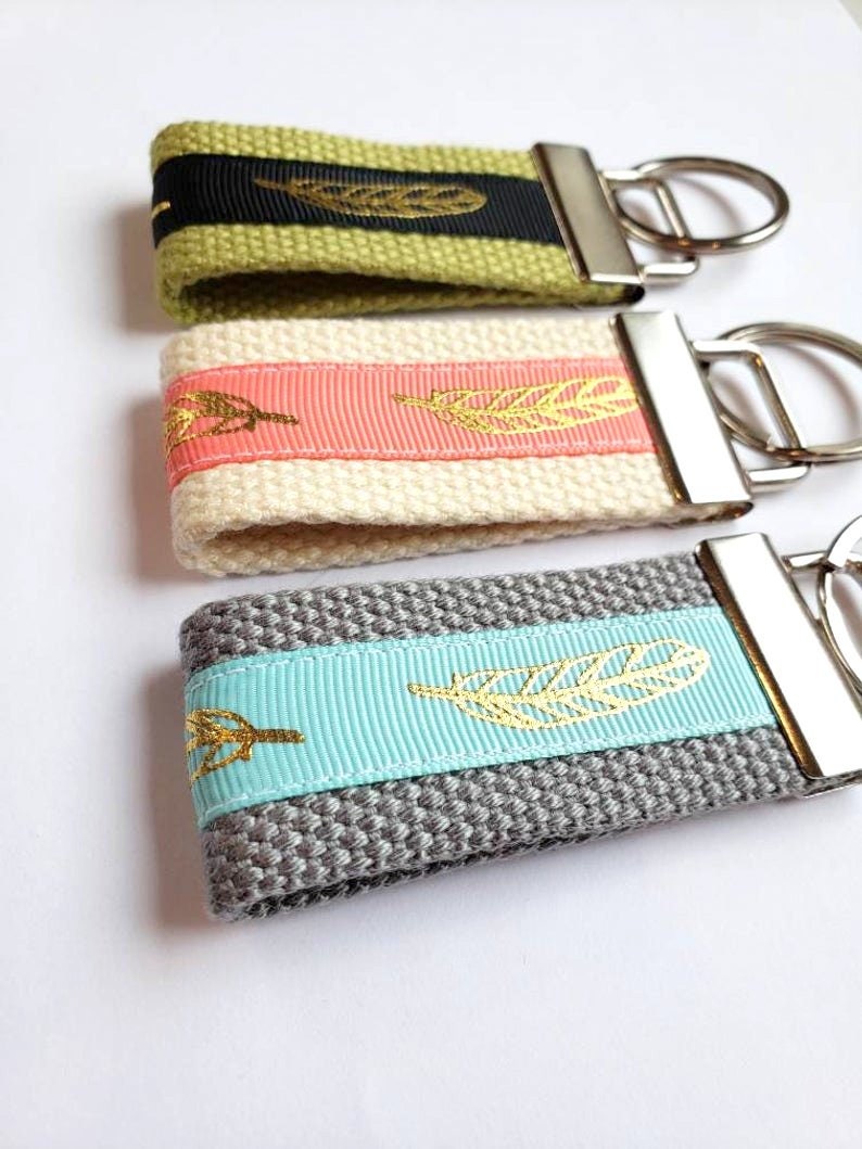 Pretty Mini KEY FOB Gold Feather Key Chain Gold Keychain - Etsy